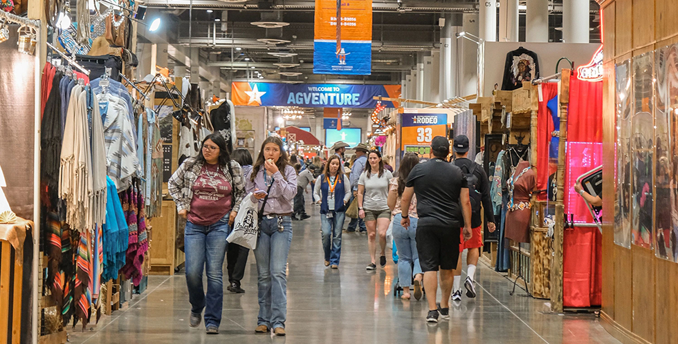 Plan Your Visit - Houston Livestock Show and Rodeo